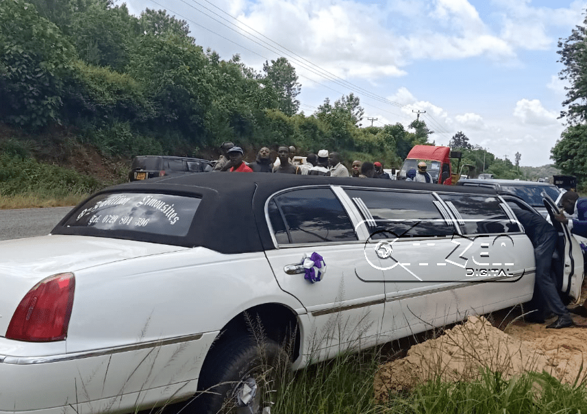 Hired Flashy Limousine Crashes Transporting Bride - NewsDay Kenya